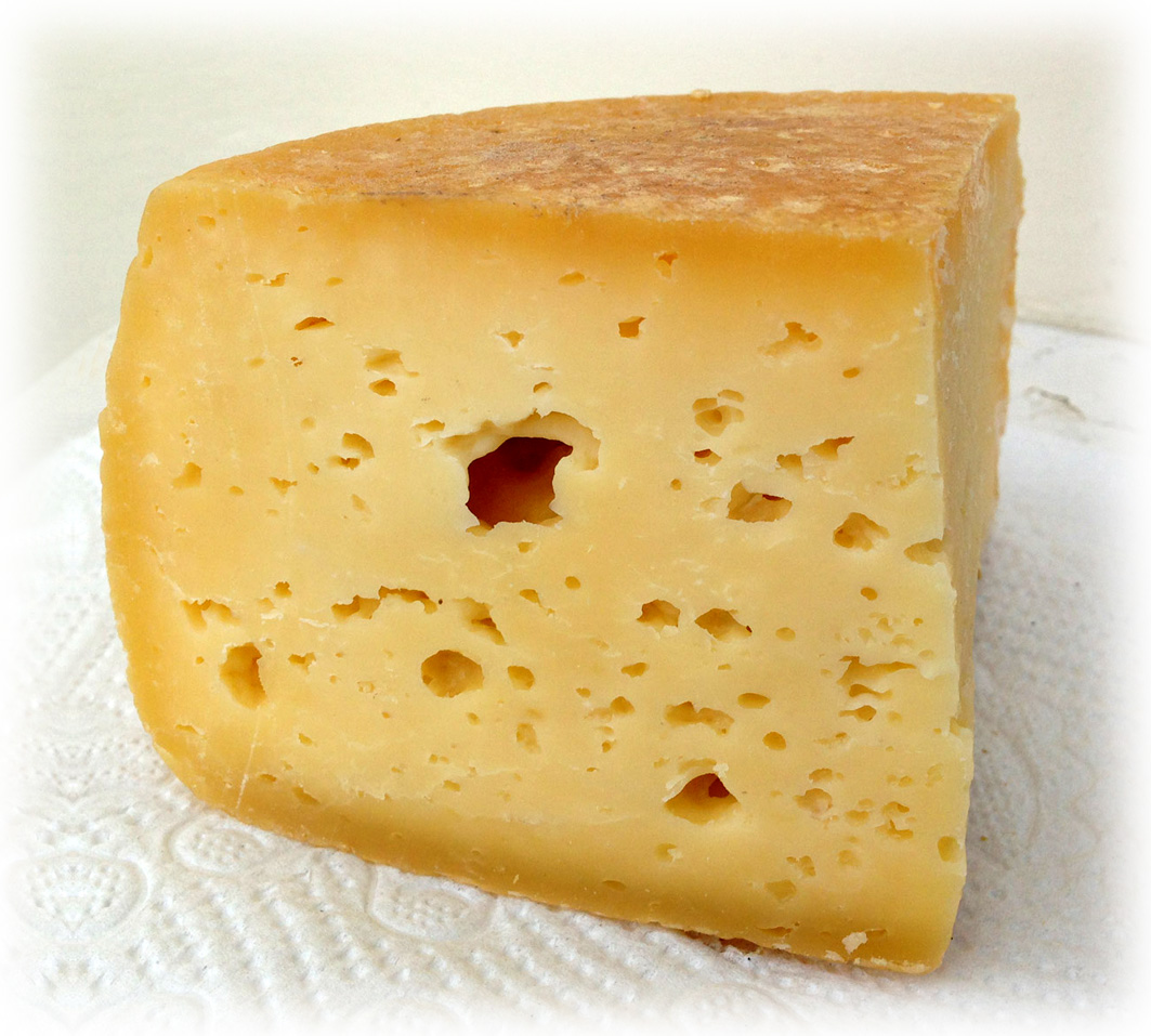 Bastardo del Grappa - Mundoquesos