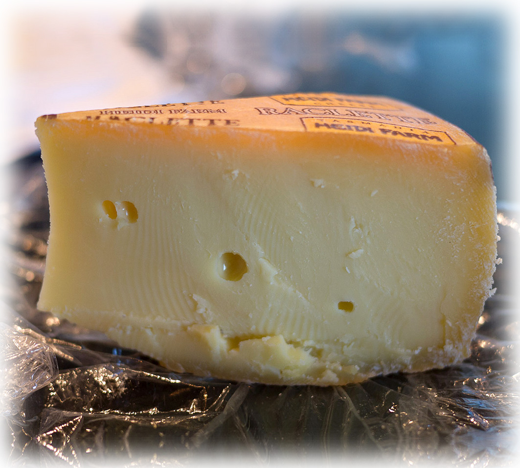 Heidi Farm Raclette - Mundoquesos